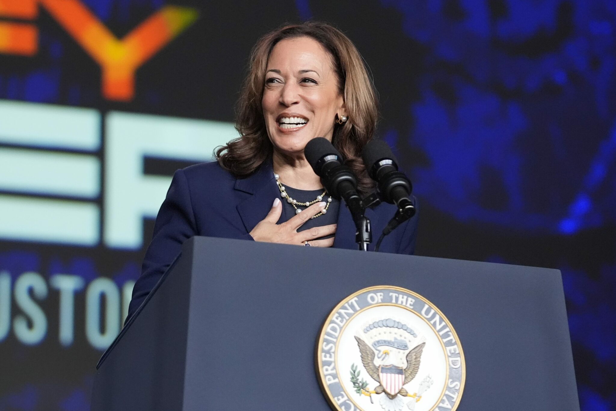 BOOK REVIEW: '107 Days' by Kamala Harris - Indianapolis Recorder