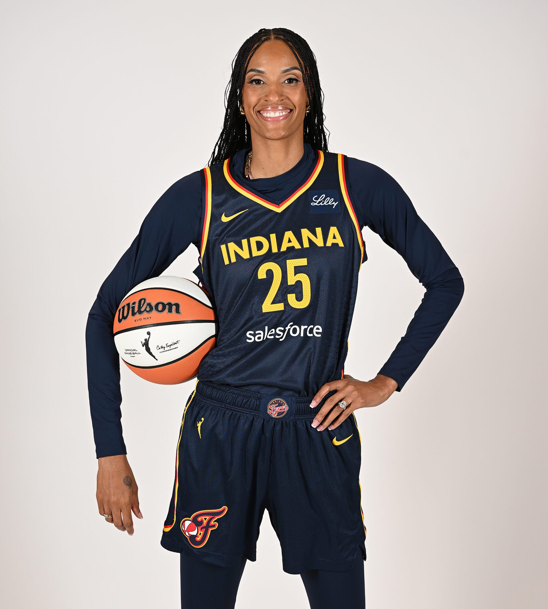 DeWanna Bonner joins Indiana Fever - Indianapolis Recorder